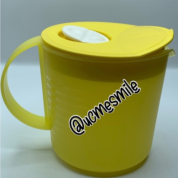 Tupperware | Dining | Tupperware Crystalwave Pitcher With Lid | Poshmark